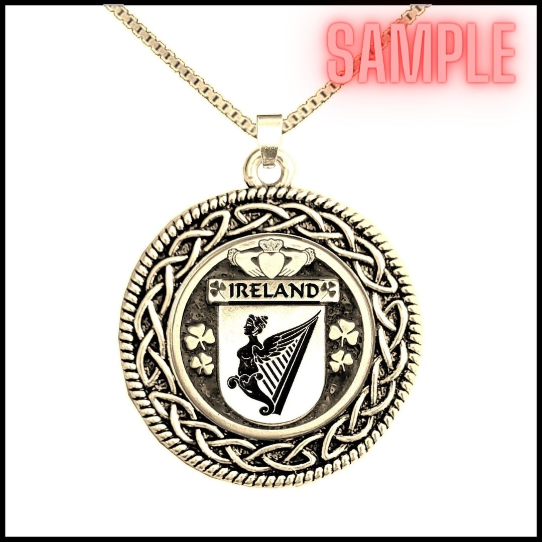 Williams Coat of Arms Celtic Interlace Disk Pendant – Celtic Studio
